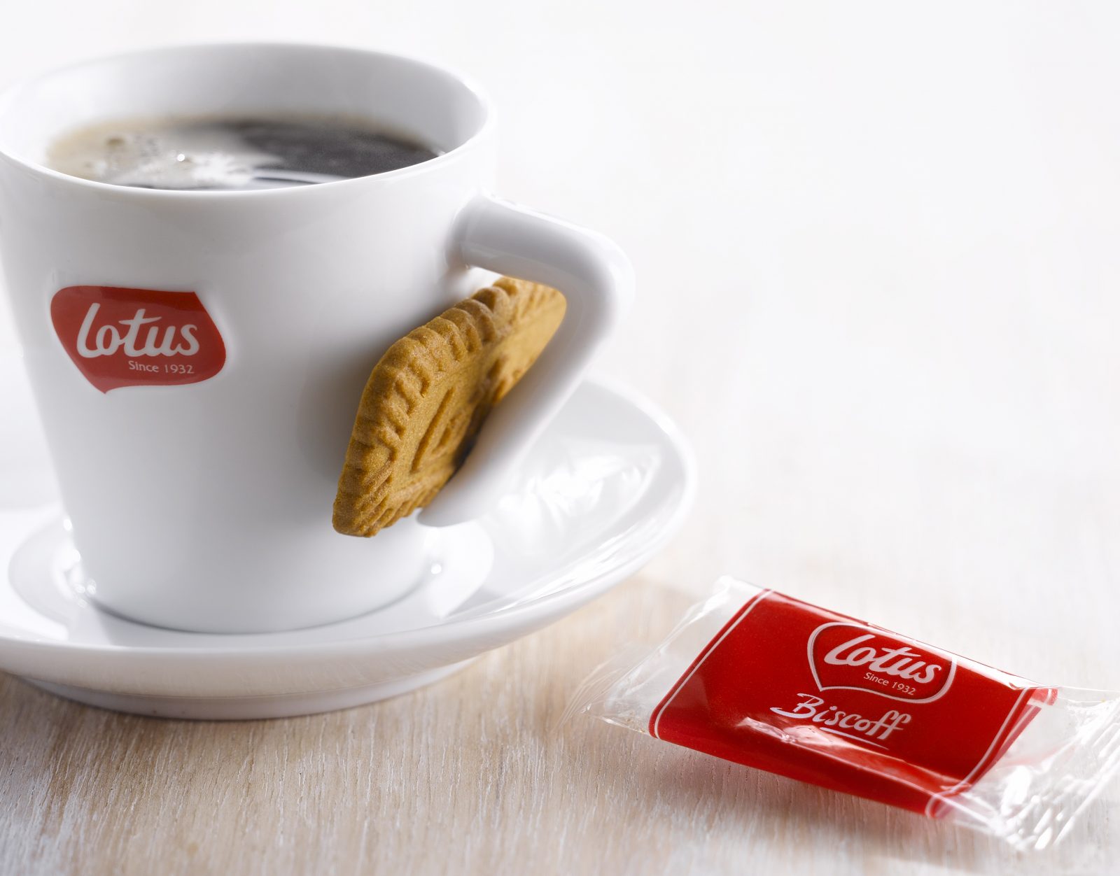 Lotus Caramelised Biscuits (Box of 300)